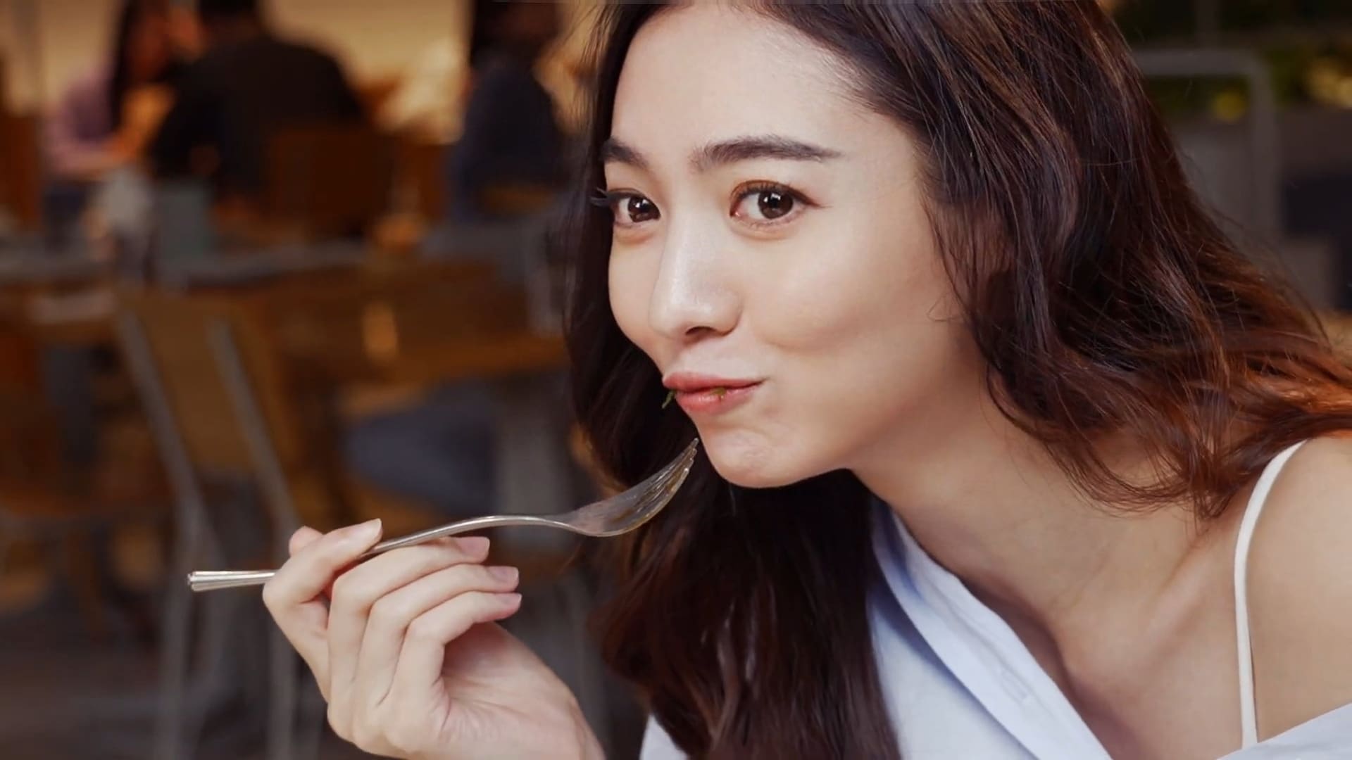 Aggie Hsieh, présentatrice de Veggie Island vous fait découvrir la ...